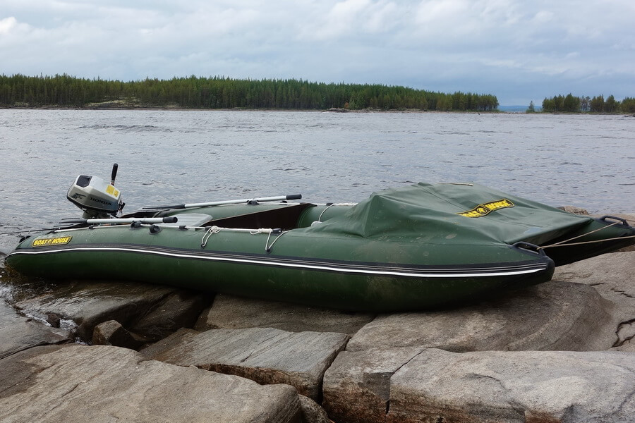 PVC catamarans for fishing, hunting SMART FISHER BOATHOUSE